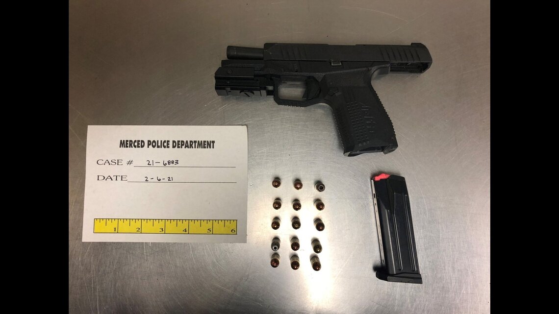 Two arrested after gun found during Merced traffic stop | Merced Sun-Star