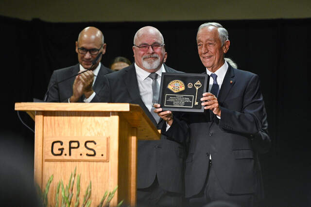 Portugal’s president receives warm welcome in Gustine, CA | Merced Sun-Star