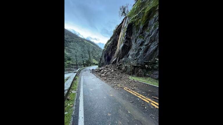 Rockslide closes Highway 140 to Yosemite from Merced on Dec 26 | Merced ...